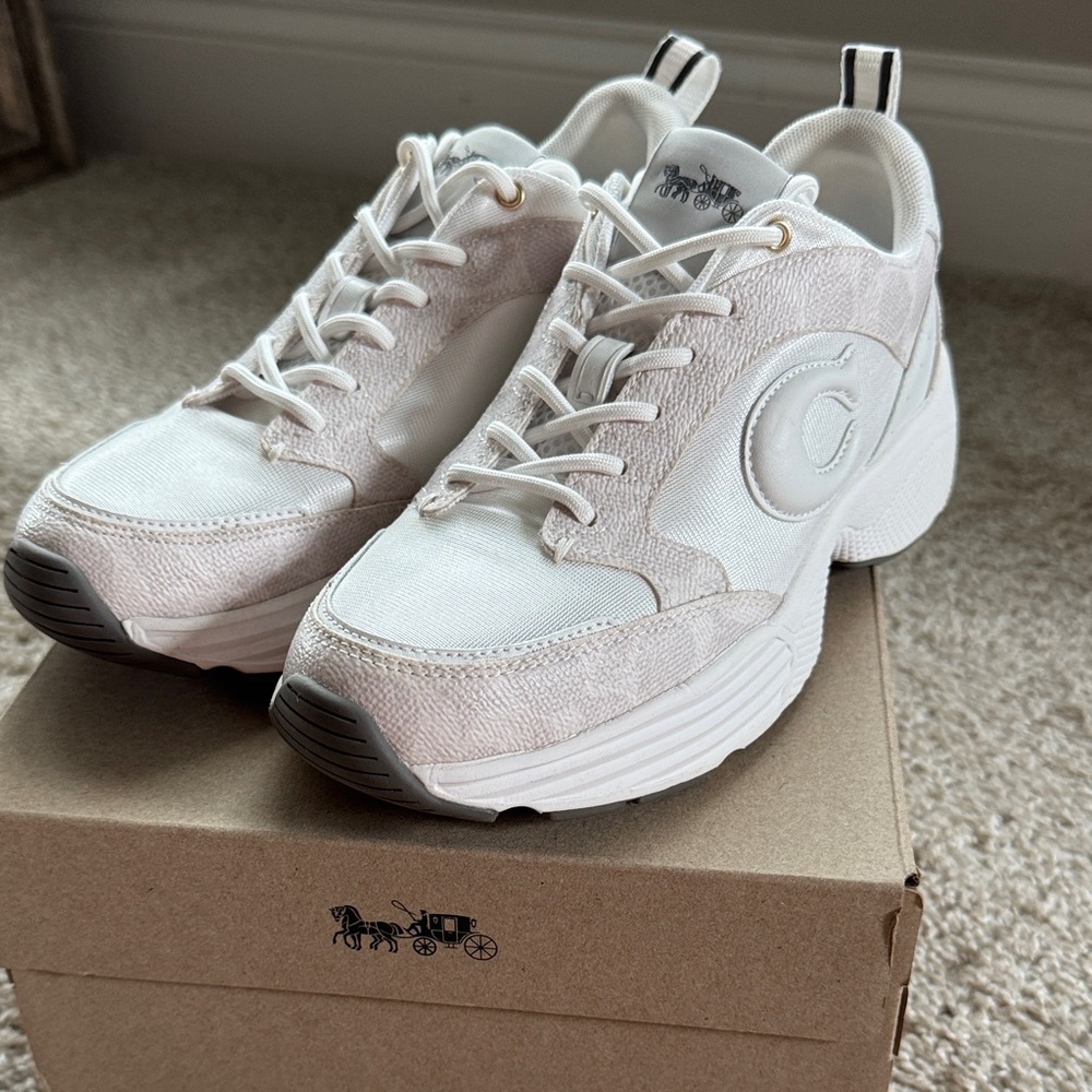 Coach Strider Sneaker In Signature Canvas - Gem